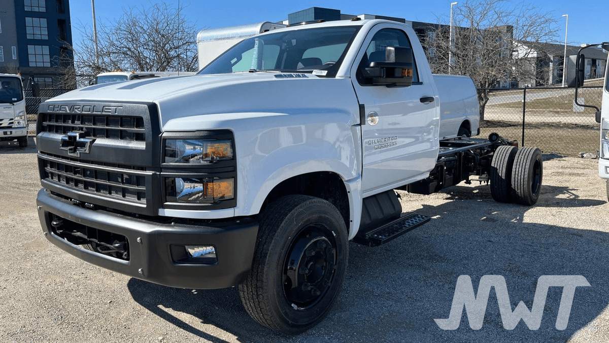 New Chevrolet Silverado 5500HD | Regular Cab | Chassis | Diesel